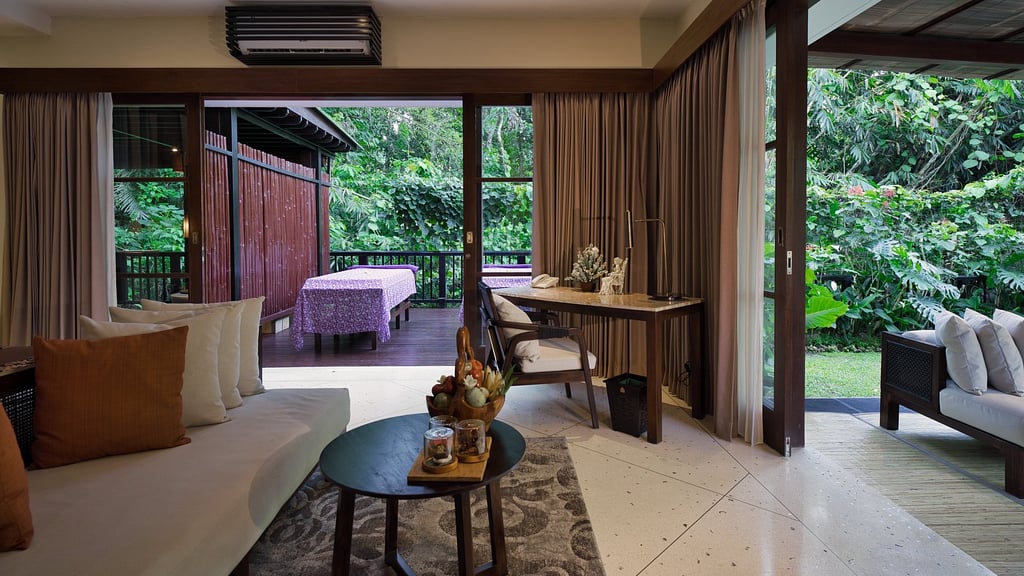 Hidden Palace in Ubud, Bali - 3 bedrooms - Best Price Available