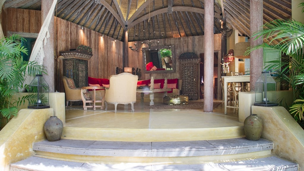 The Round House in Seminyak, Bali (3 bedrooms) - Best Price & Reviews!