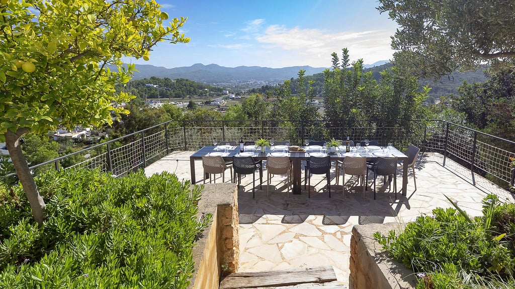 Villa Ariel - San Antonio - 6 bedrooms | Villa Finder