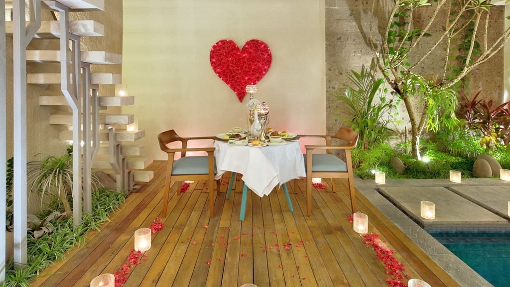 Ayona Villa One in Seminyak, Bali (1 bedrooms) - Best Price & Reviews!