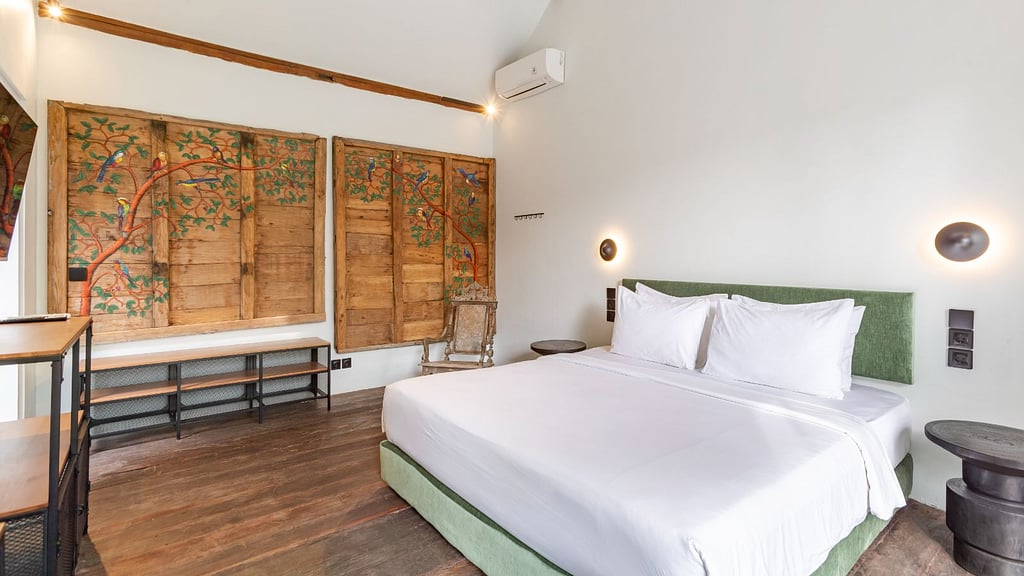 Villa Gambar in Kerobokan, Bali - 3 bedrooms - We Guarantee the Best Price