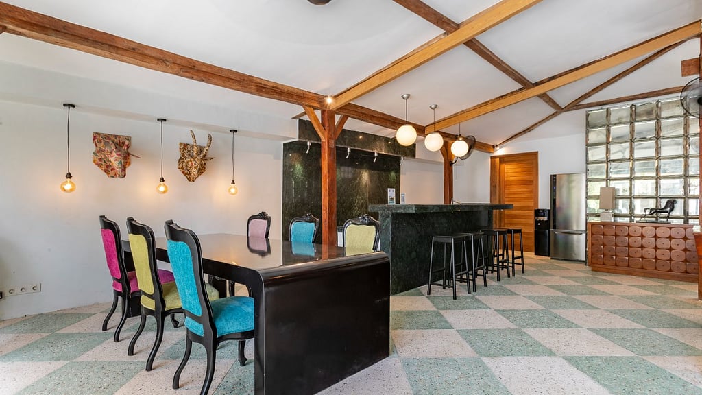 Villa Gambar in Kerobokan, Bali - 3 bedrooms - We Guarantee the Best Price