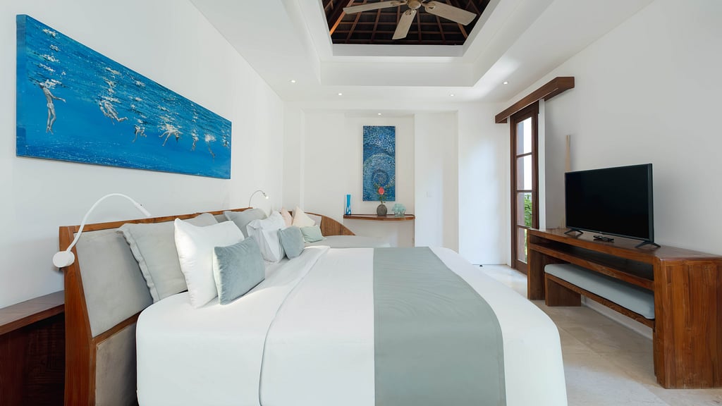 Villa LA LI in Seminyak, Bali (10 bedrooms) - Best Price & Reviews!