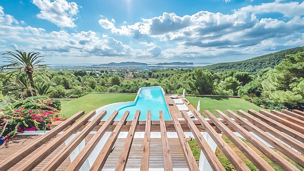 Villa Margo - South West Ibiza - 6 bedrooms | Villa Finder