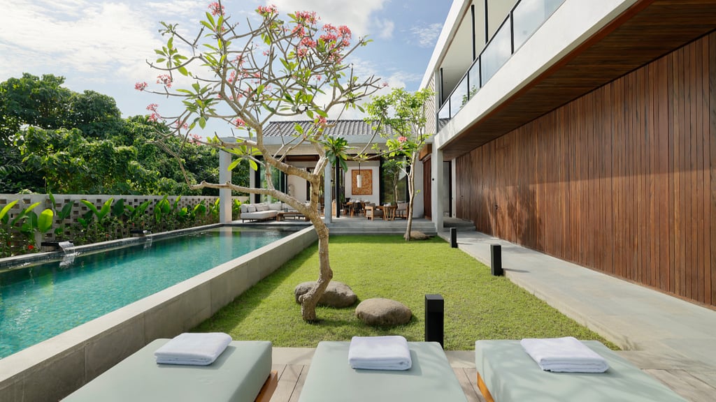 Villa Uma Santai Canggu in Canggu, Bali - 7 bedrooms - Best Price Guarantee