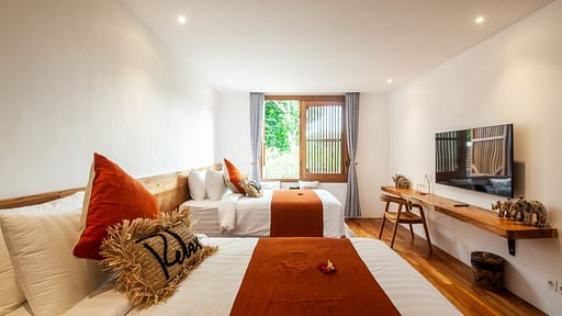 Villa Paya Paya in Seminyak, Bali (4 bedrooms) - Best Price & Reviews!