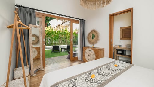 Villa Umara in Seminyak, Bali (3 bedrooms) - Best Price & Reviews!