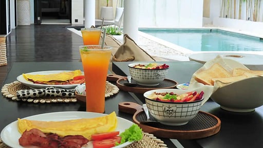 Villa Zensa in Seminyak, Bali (2 bedrooms) - Best Price & Reviews!