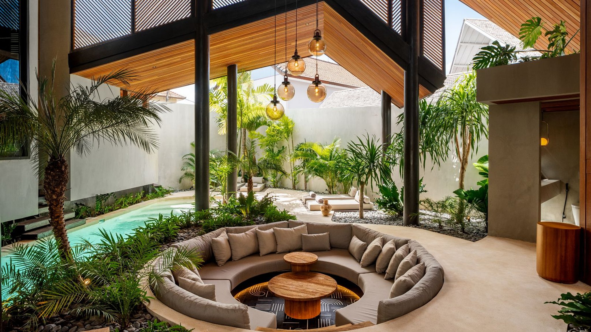 Can Maestro Villa in Kerobokan, Bali (3 bedrooms) - Best Price & Reviews!