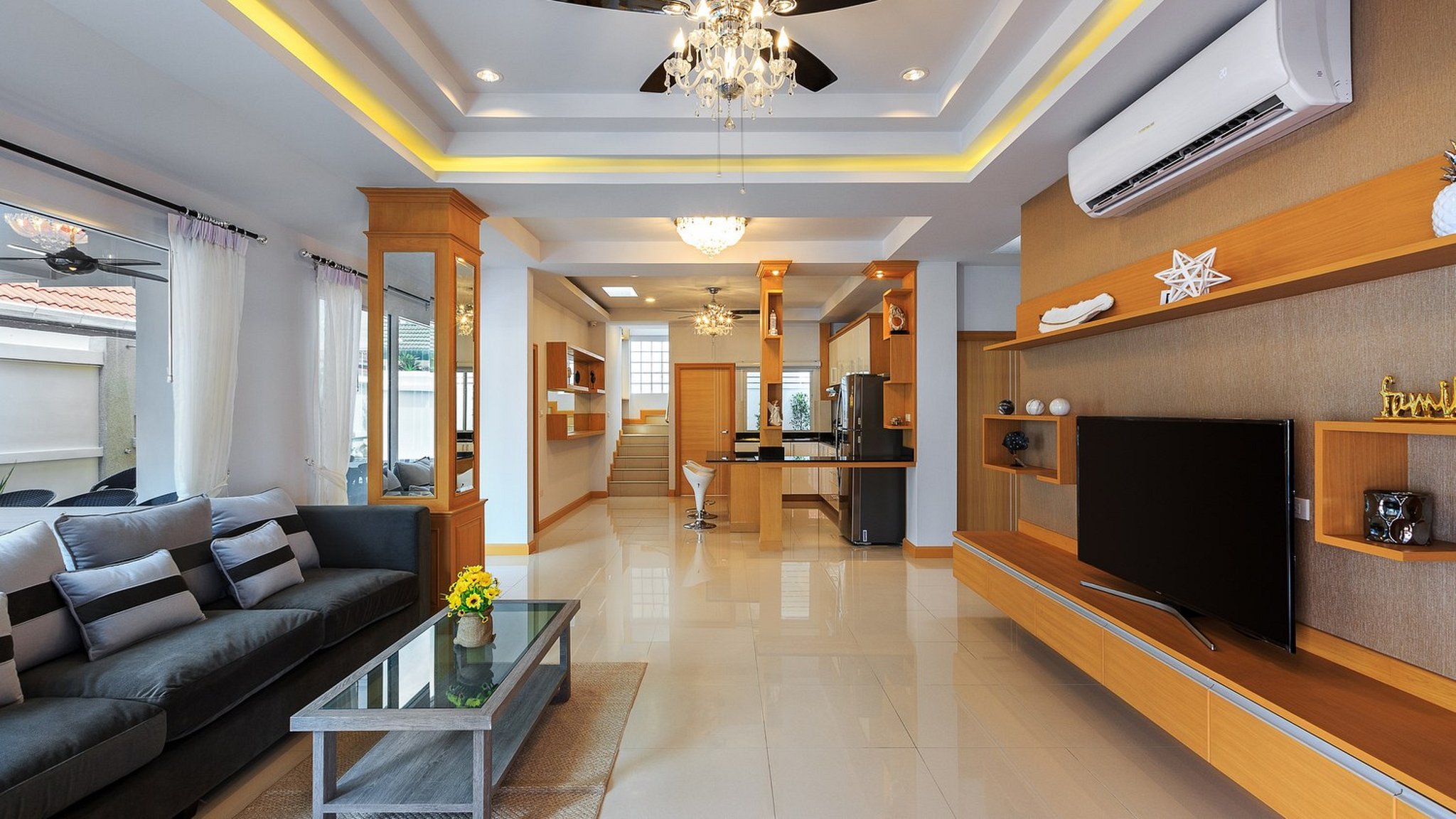 Gala Villa - Pattaya - 5 bedrooms | Villa Finder