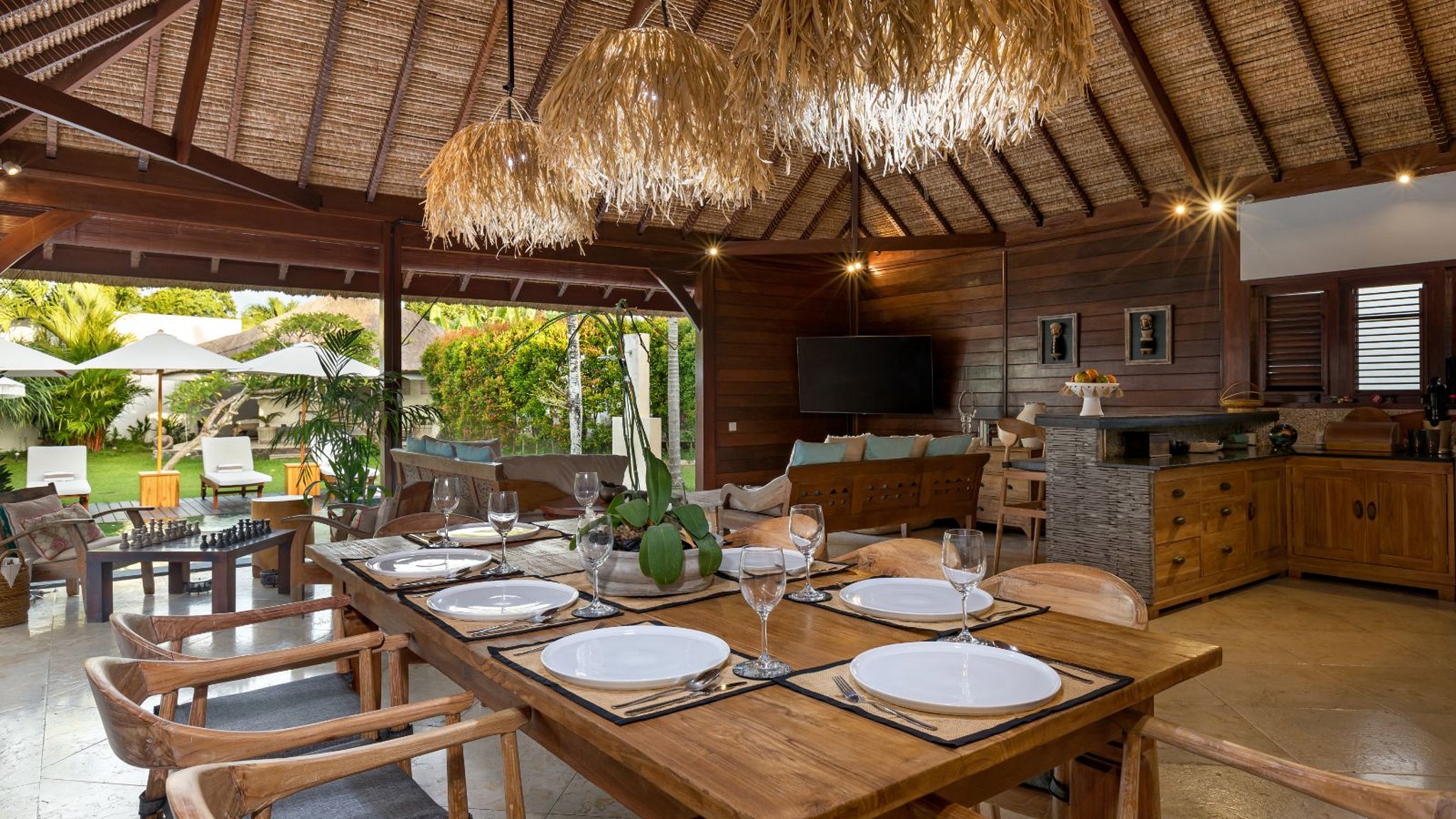 Palm Merah Villa in Kerobokan, Bali - 4 bedrooms - We Guarantee the ...