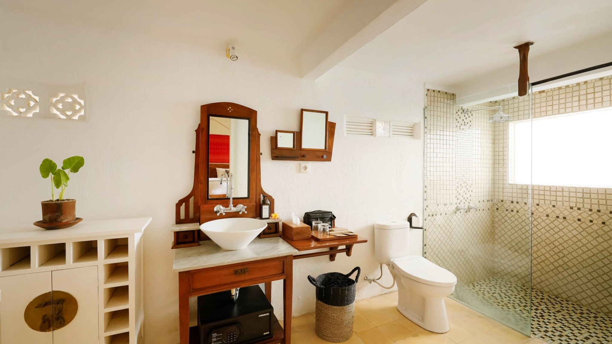 Puri Tempo Doeloe Tiga Kemoening in Sanur, Bali - 3 slaapkamers