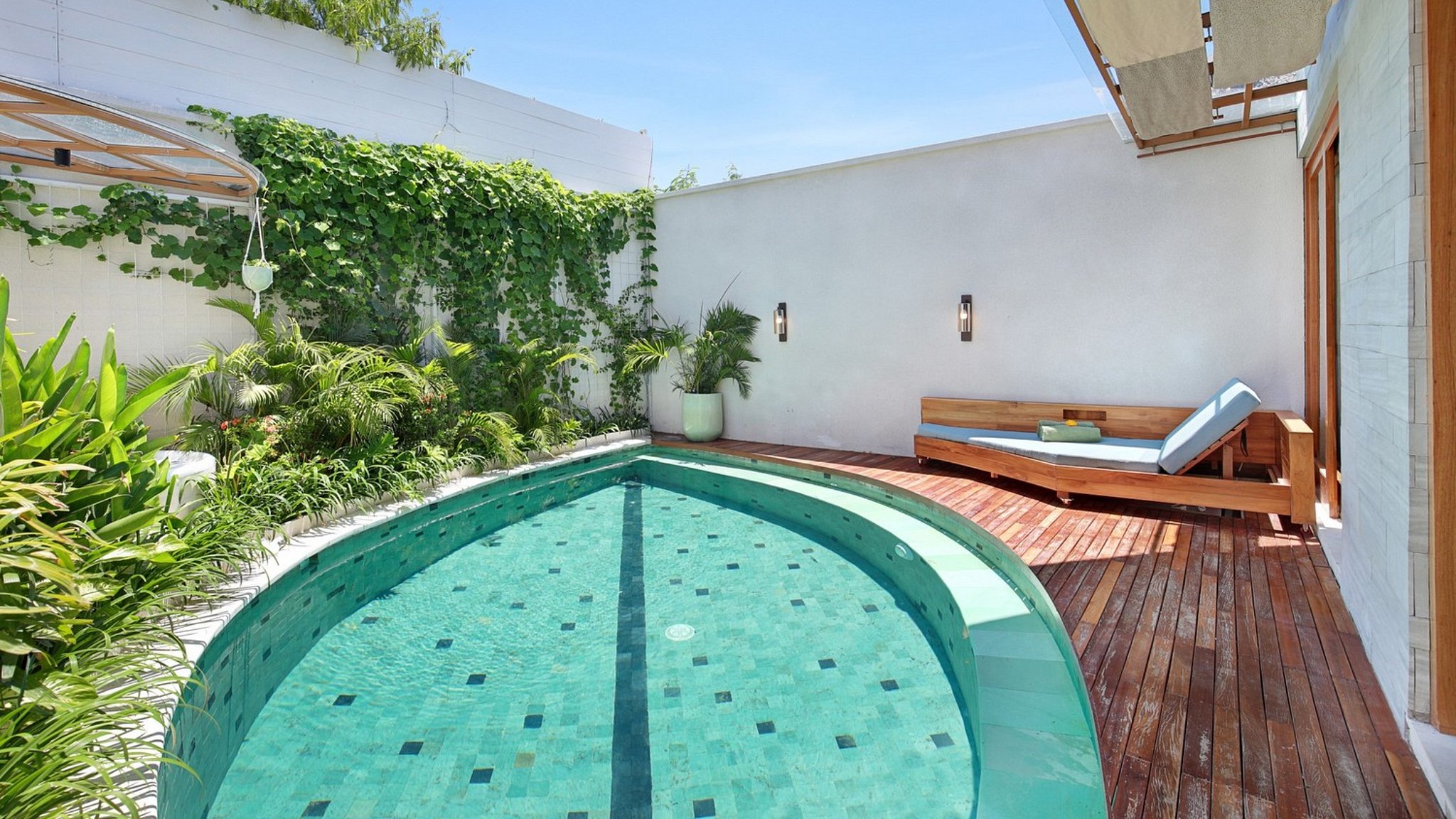 Sini Vie Smart Villa One in Kerobokan, Bali (1 bedrooms) - Best Price ...