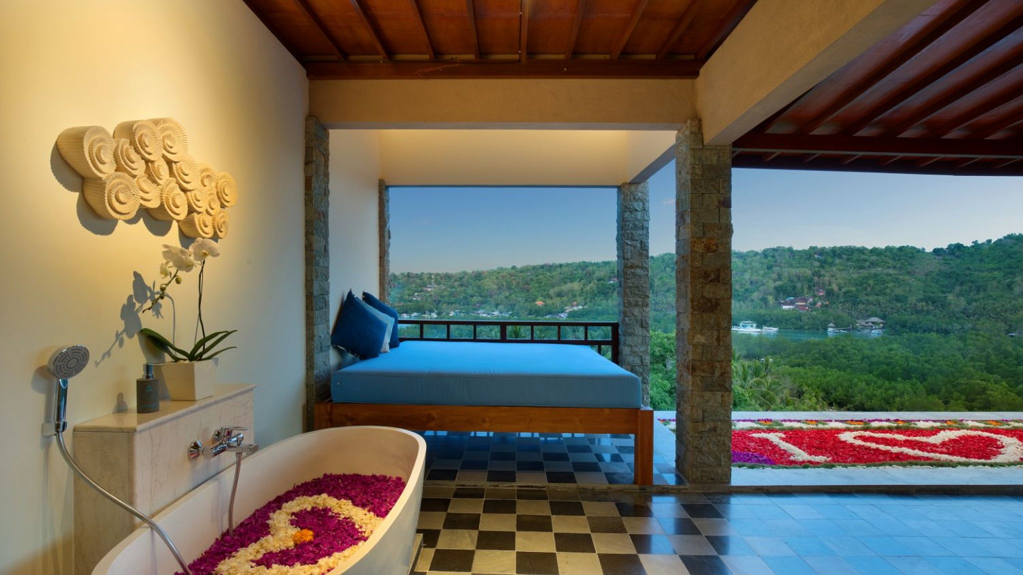 The Acala Rooftop Pool Villa in Nusa Lembongan, Bali - 1 bedrooms ...