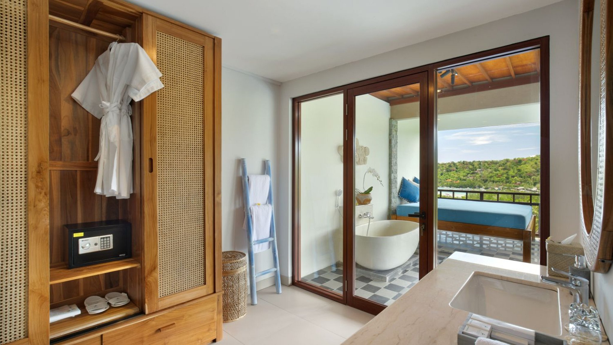 The Acala Rooftop Pool Villa in Nusa Lembongan, Bali (1 bedrooms ...