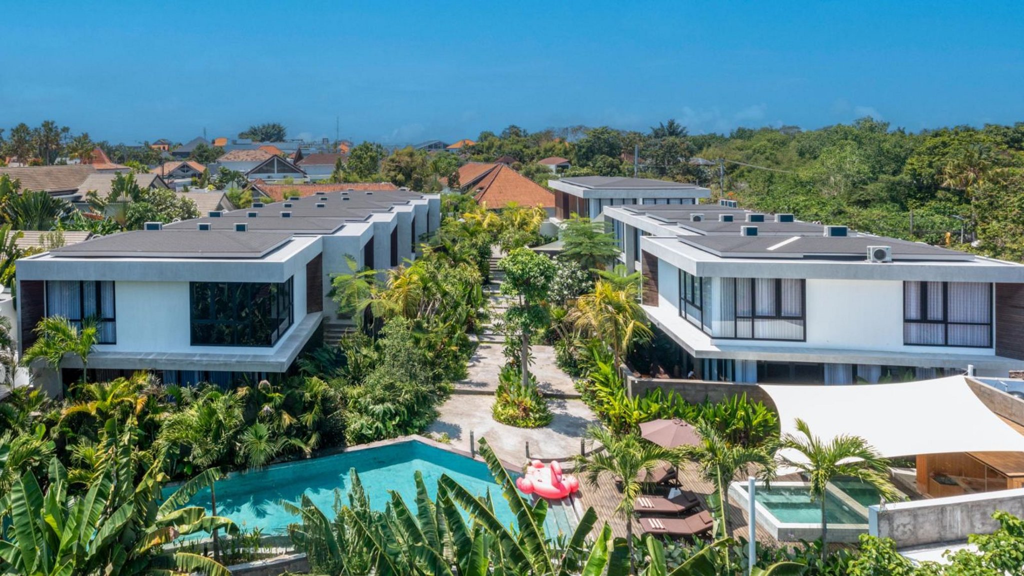 在巴厘岛克罗玻坎预定Umalas Creek - Majestic（3卧室）－最佳价格与评价