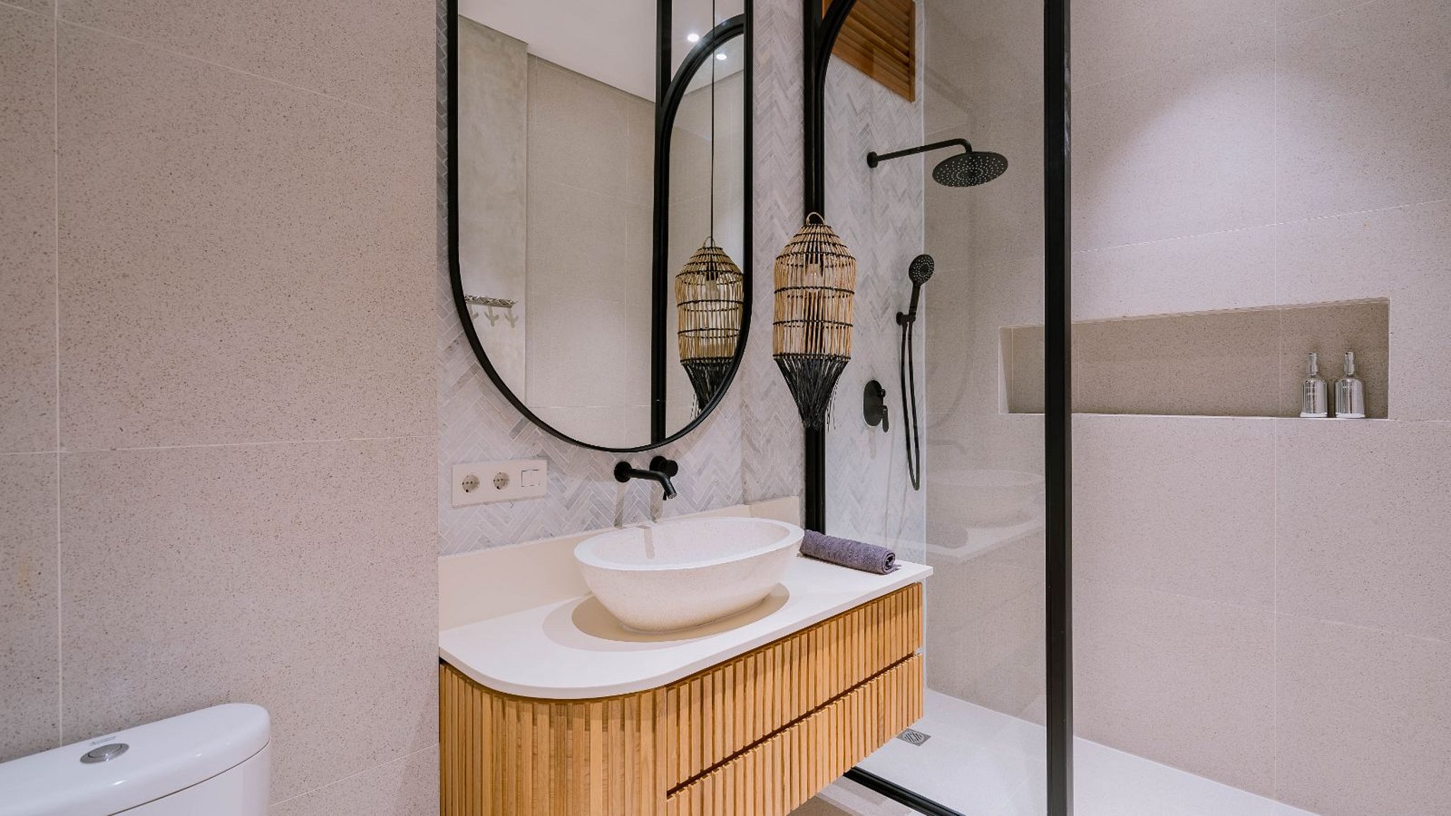 Unity Villa Satu in Canggu, Bali (3 bedrooms) - Best Price & Reviews!