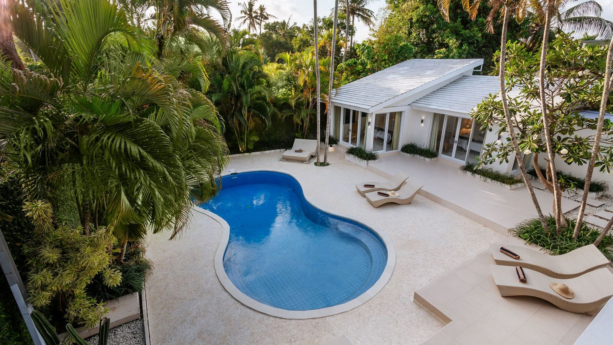 Villa Amaya in Seminyak, Bali - 7 bedrooms - Best Price Guarantee