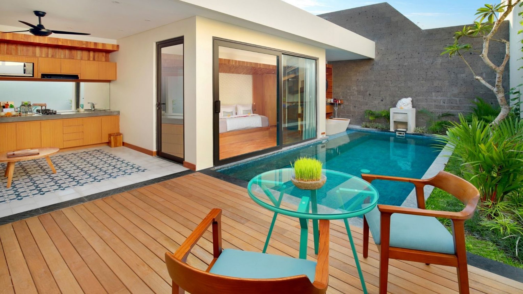 Ayona Villa One in Seminyak, Bali (1 bedrooms) - Best Price & Reviews!