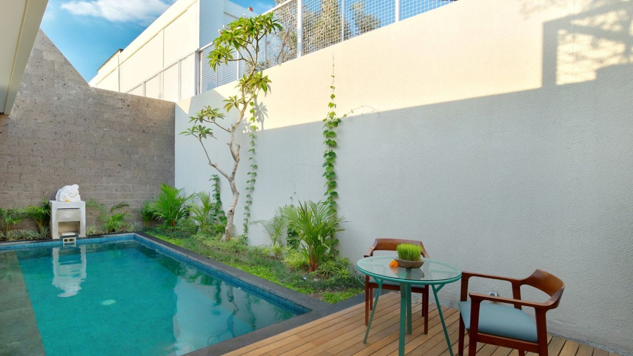 Ayona Villa One in Seminyak, Bali (1 bedrooms) - Best Price & Reviews!