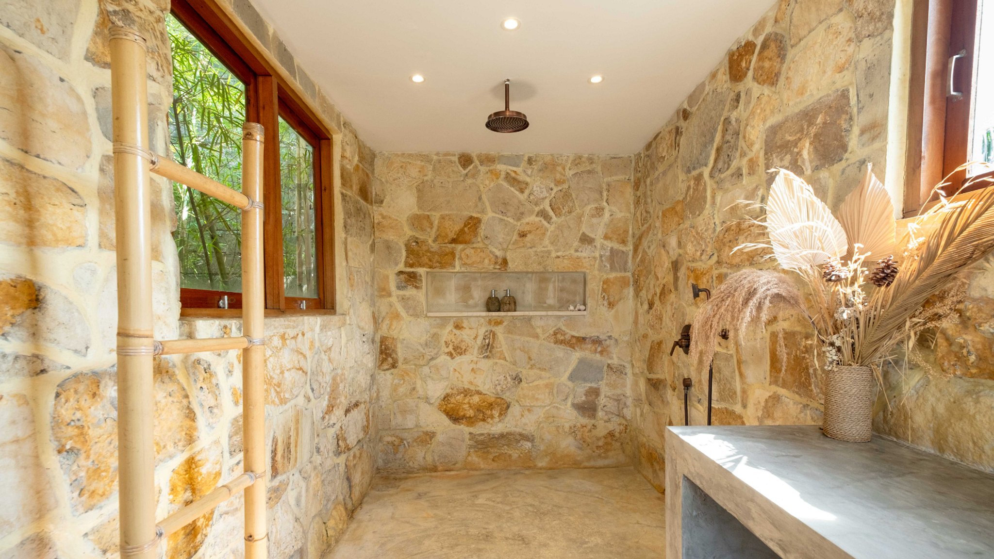 Villa Bamboo Pring Sewu in Pererenan, Bali (2 bedrooms) - Best Price & Reviews!