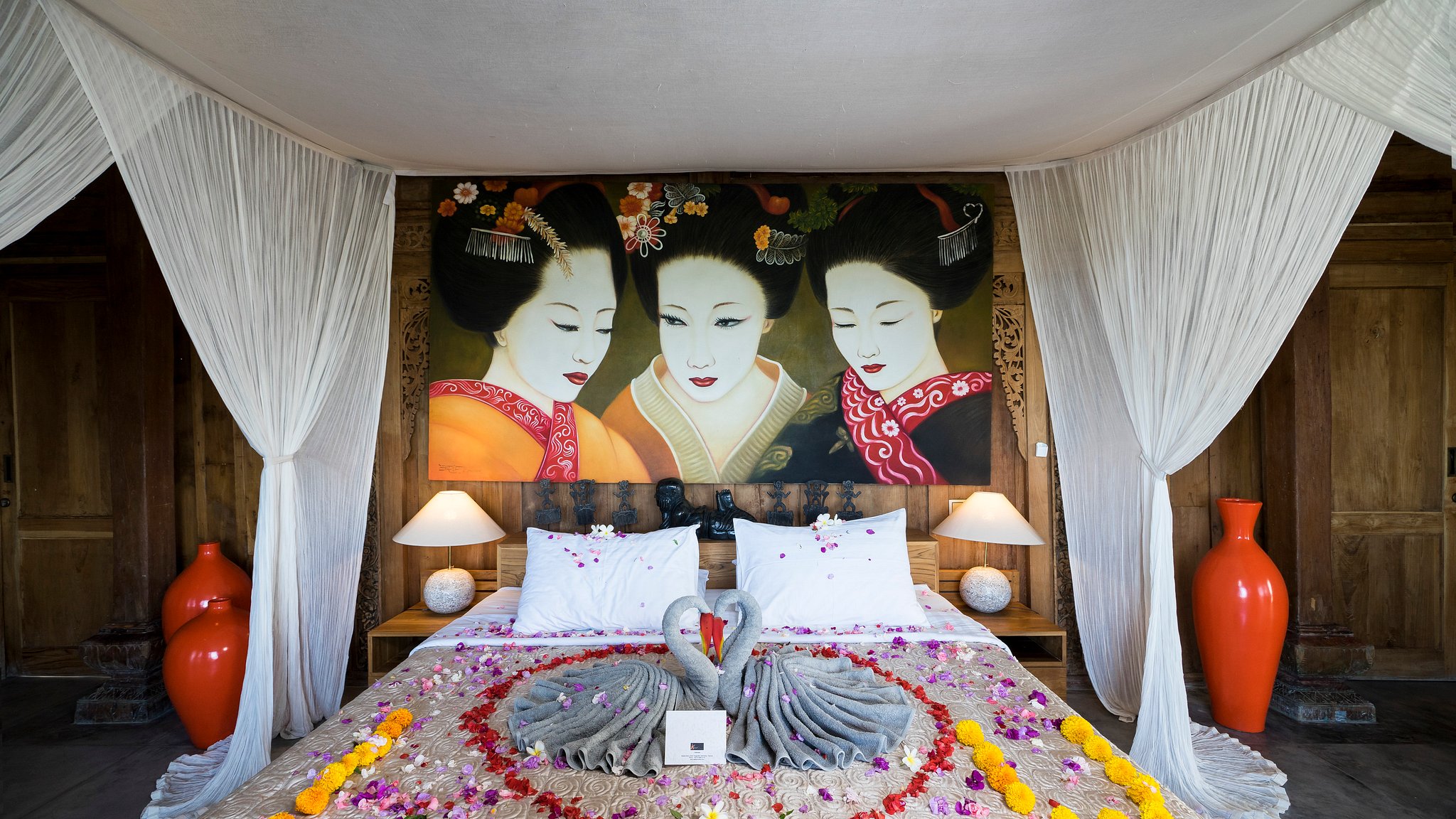 Villa Desa in Tabanan, Bali - 6 bedrooms - Best Price Guarantee