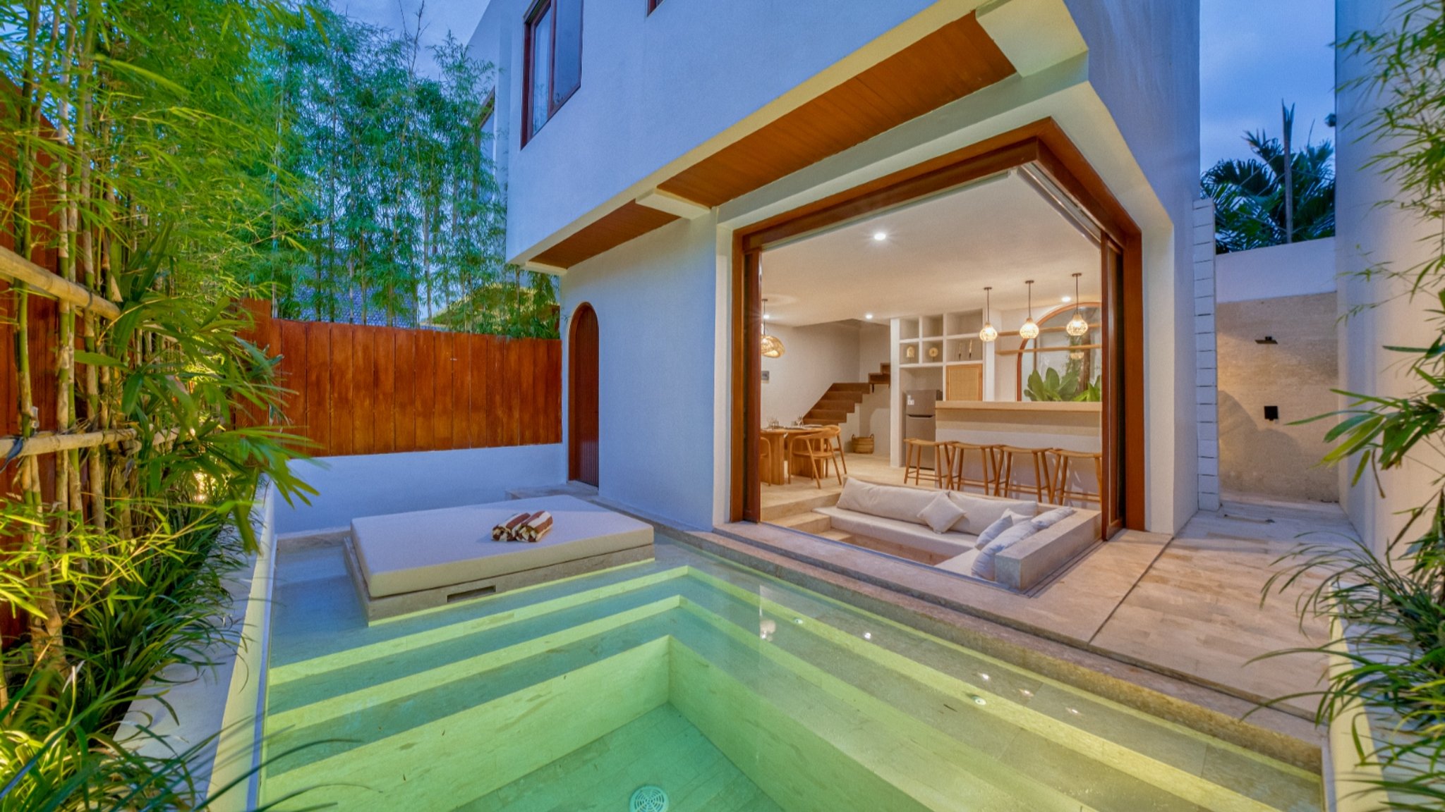 Villa Gloria Canggu in チャングー, Bali (2 bedrooms) - Best Price & Reviews!