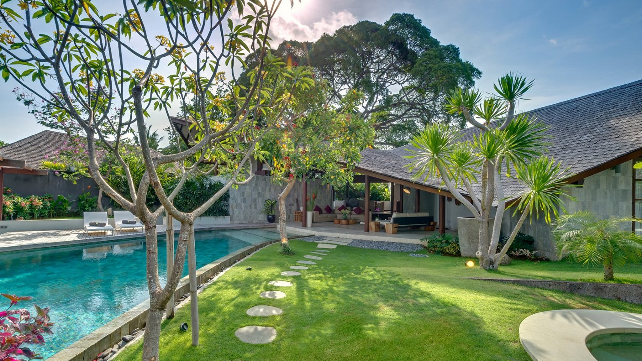 The Layar Three Bedroom Villa in Seminyak, Bali - 3 bedrooms - We ...