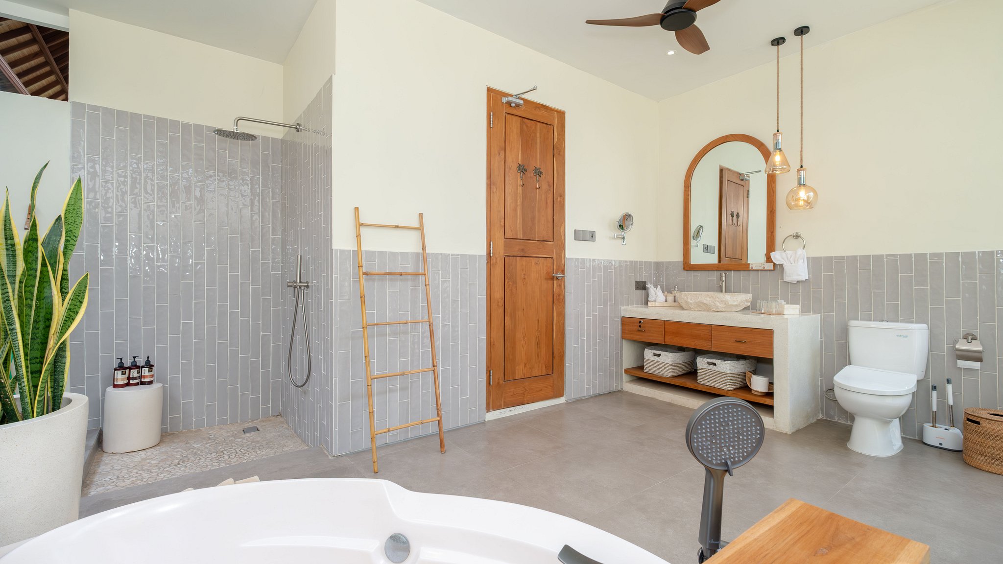 Villa Lea in Kerobokan, Bali - 2 bedrooms - We Guarantee the Best Price