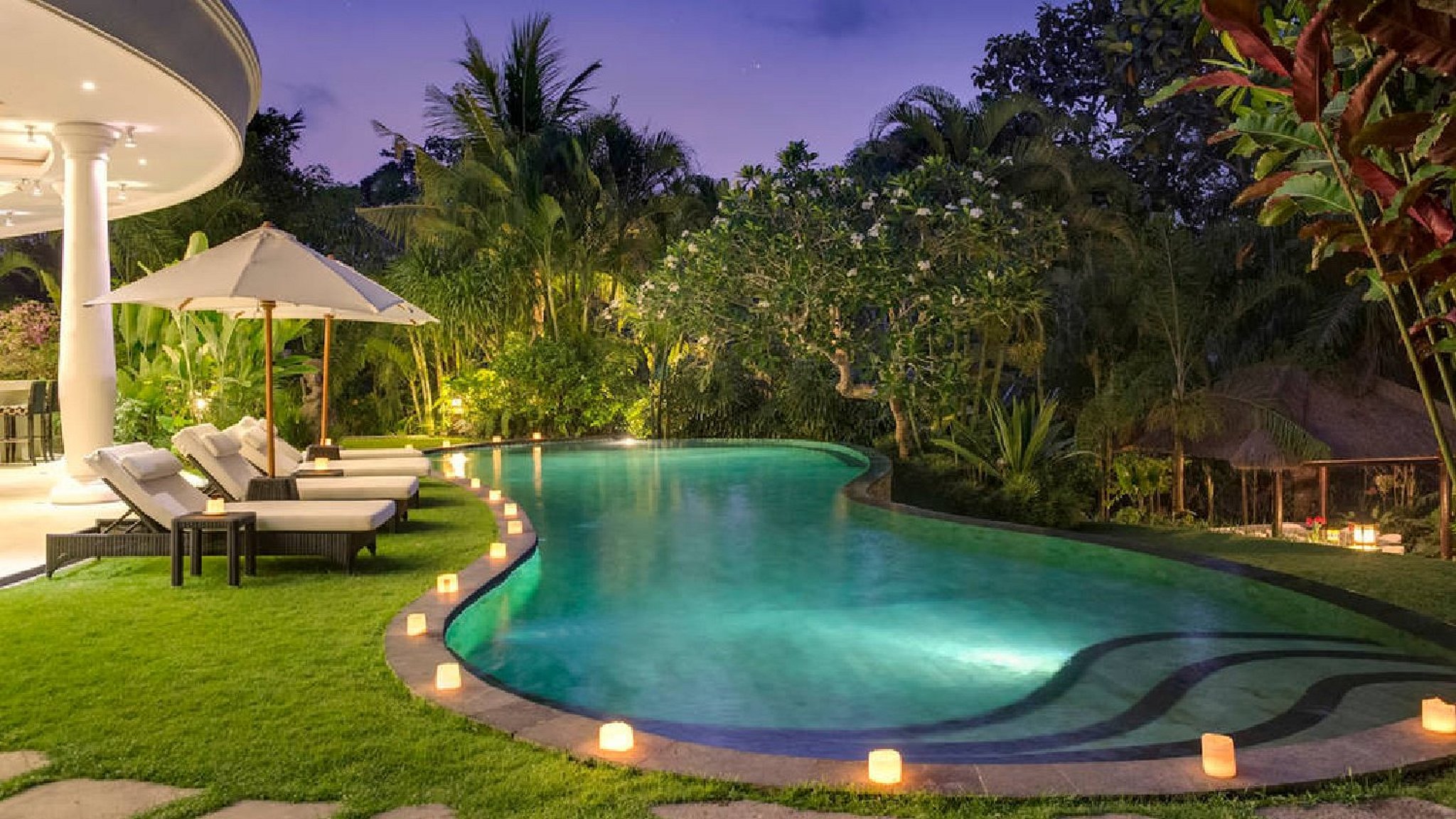 Luxury Bali Estate Villa in Seseh, Bali (7 bedrooms) - Best Price ...