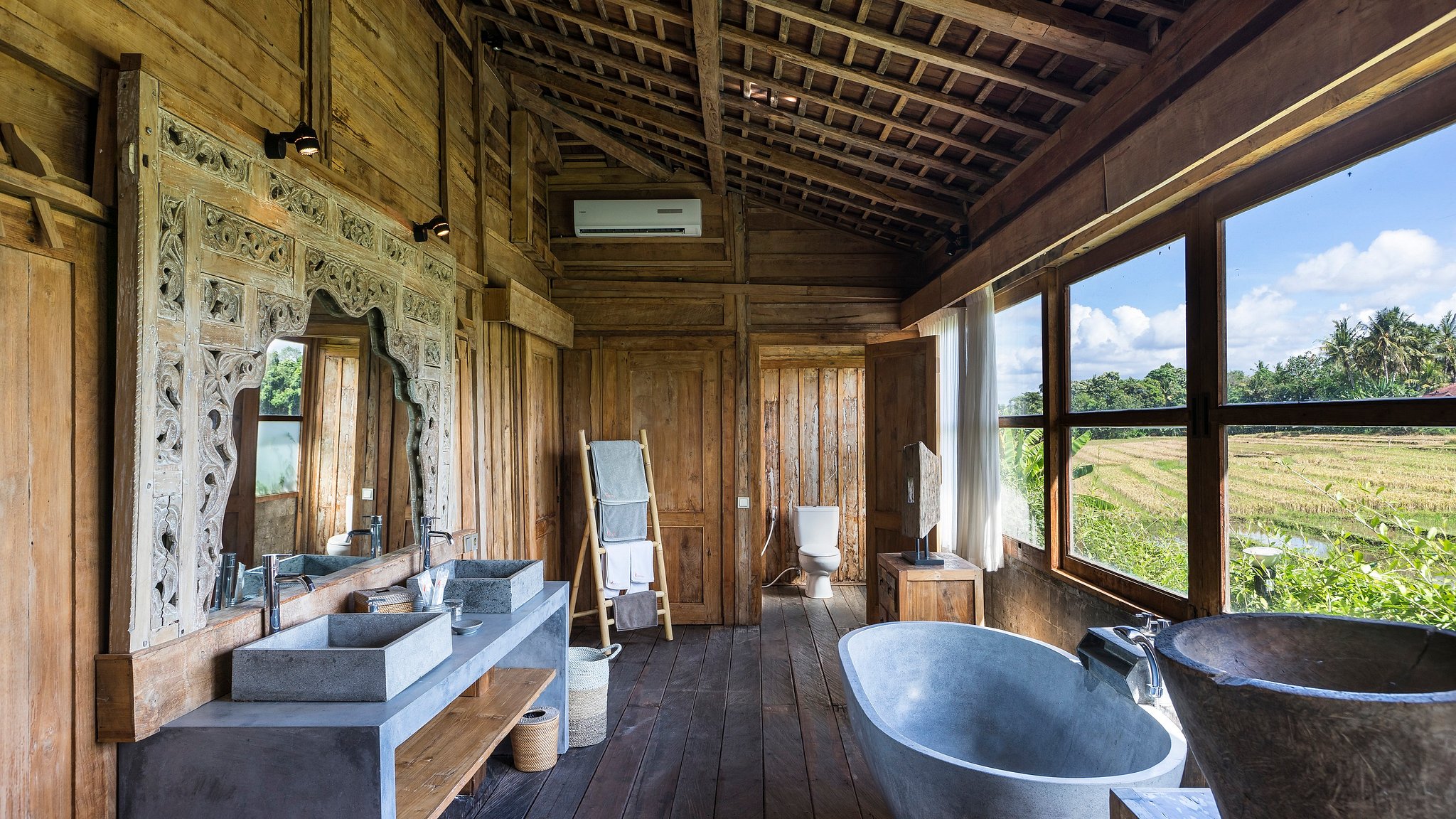 Villa Padi in Tabanan, Bali - 4 bedrooms - We Guarantee the Best Price