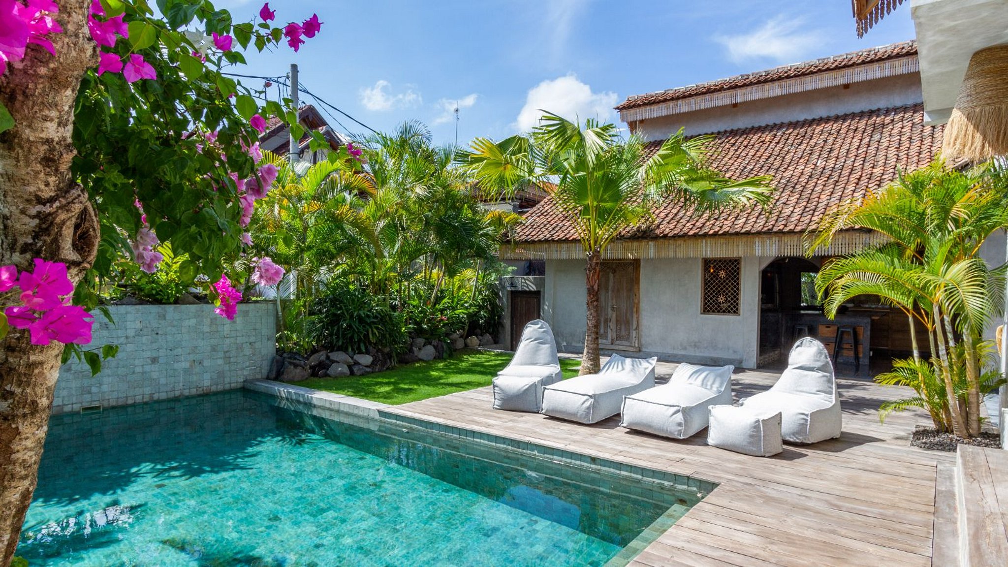 Villa Palm Jari 1 in Berawa, Bali (2 bedrooms) - Best Price & Reviews!