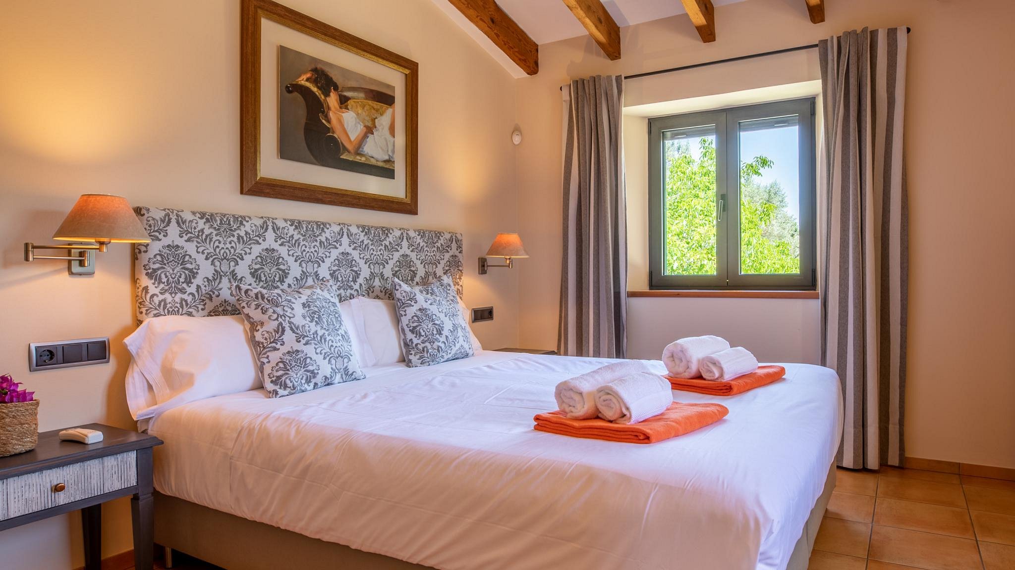 Villa Xanara in Selva, Majorca - 4 bedrooms